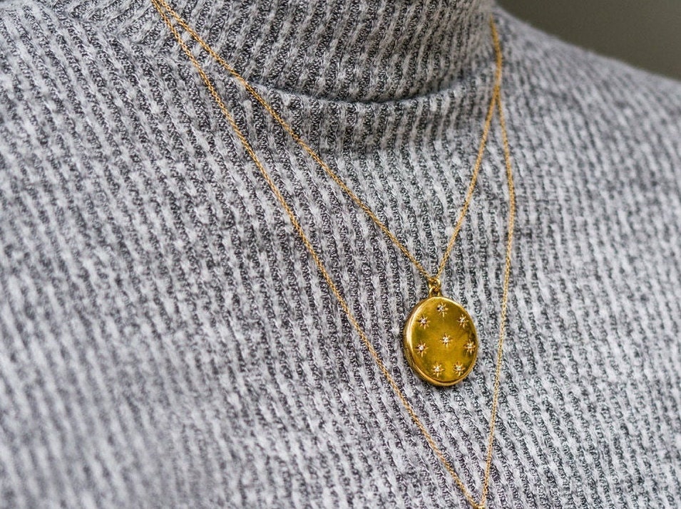 Round Locket with Crystal Star Detail Adrianne | Etsy