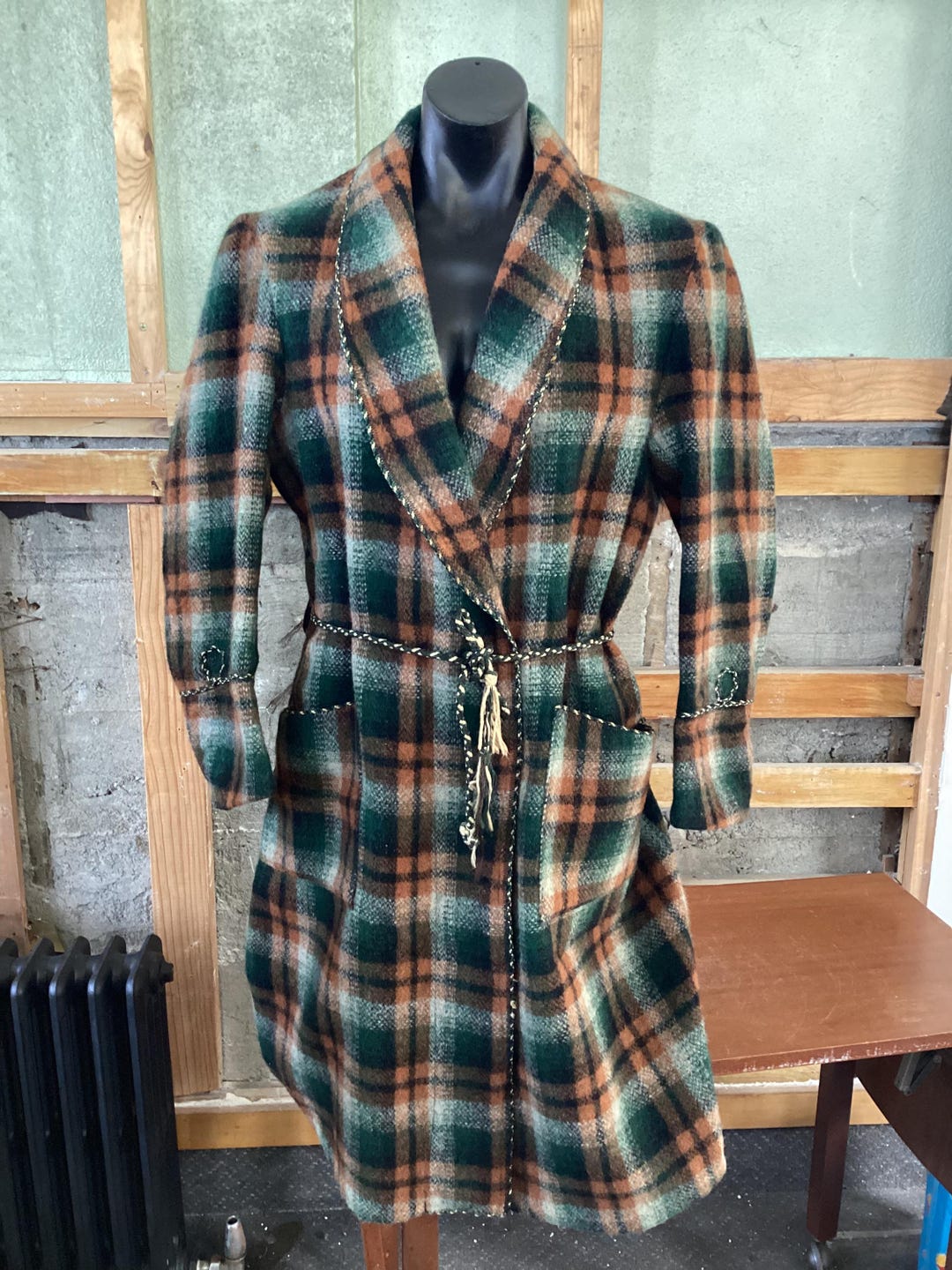 1960s Vintage Mens Plaid Wool Smoking Jacket Robe, Made by Wanganui ...