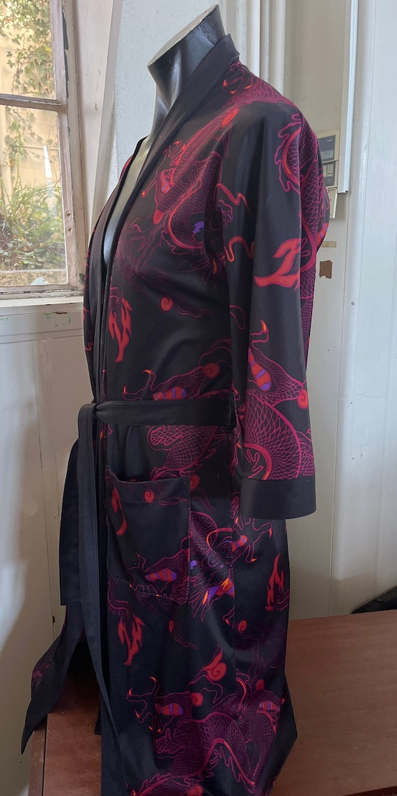 1970s Oriental Dragon Smoking Jacket Robe Made in Bri… - Gem