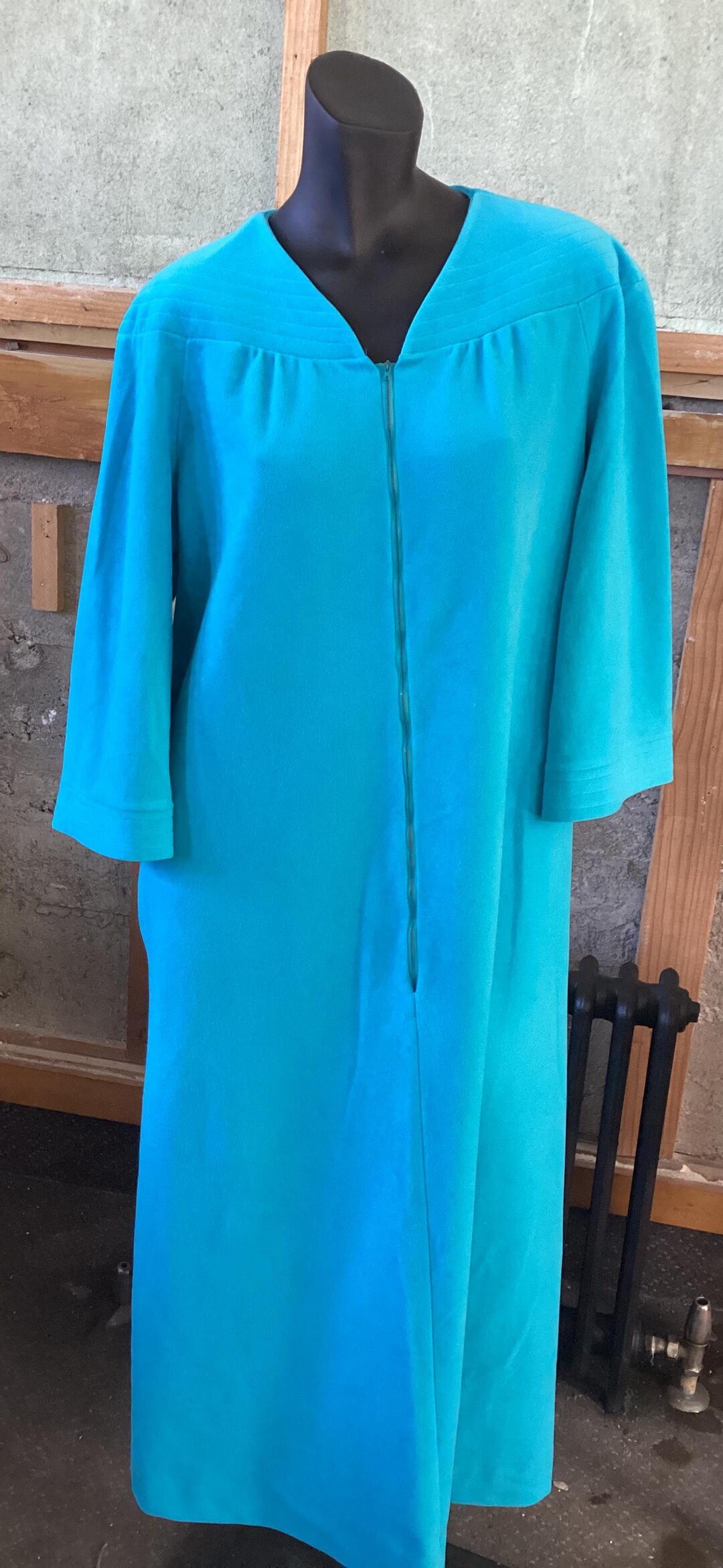 1970s Long Vanity Fair Robe, Brushed Polyester Velour , Kaftan Dressing ...
