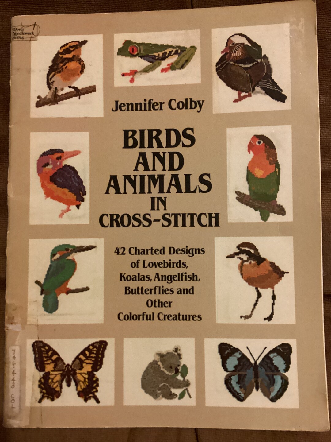 Birds and Animals in Cross-stitch by Jennifer Colby, Book of Charted ...