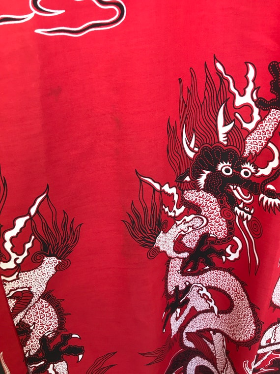 NOS 1970's Mens Dragon Batik Dragon Nightshirt, Mala… - Gem