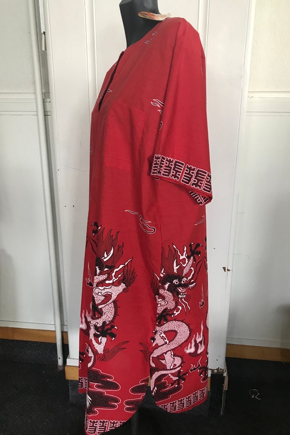 NOS 1970's Mens Dragon Batik Dragon Nightshirt, Mala… - Gem