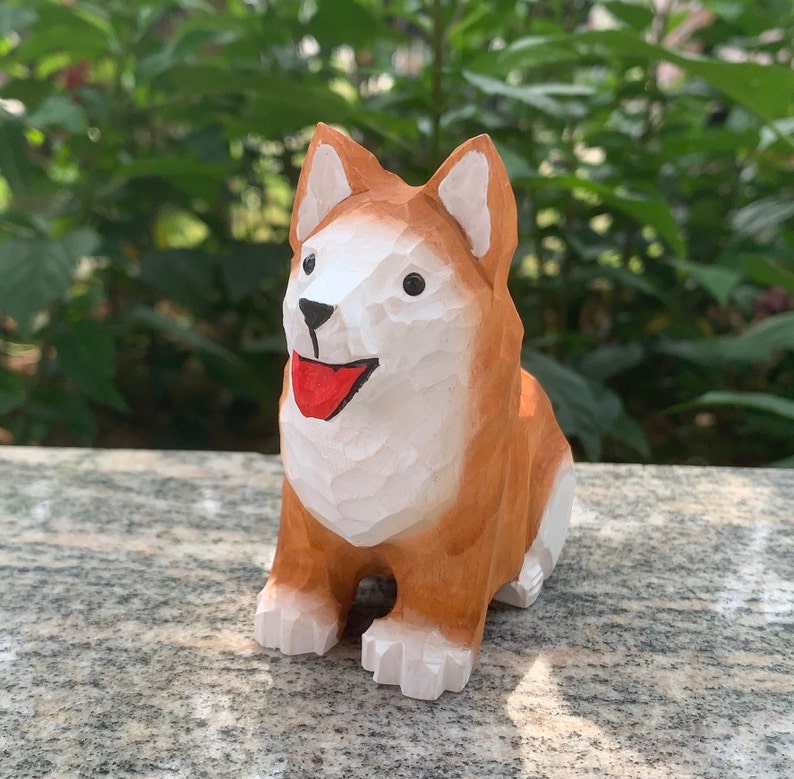 Wooden Corgi Dog Sculpture,adorable Dog Statue,wooden Dog Ornament,hand ...
