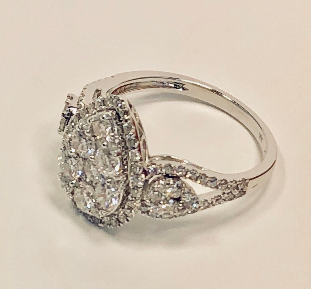 18K White Gold Diamond Engagement Ring - Etsy