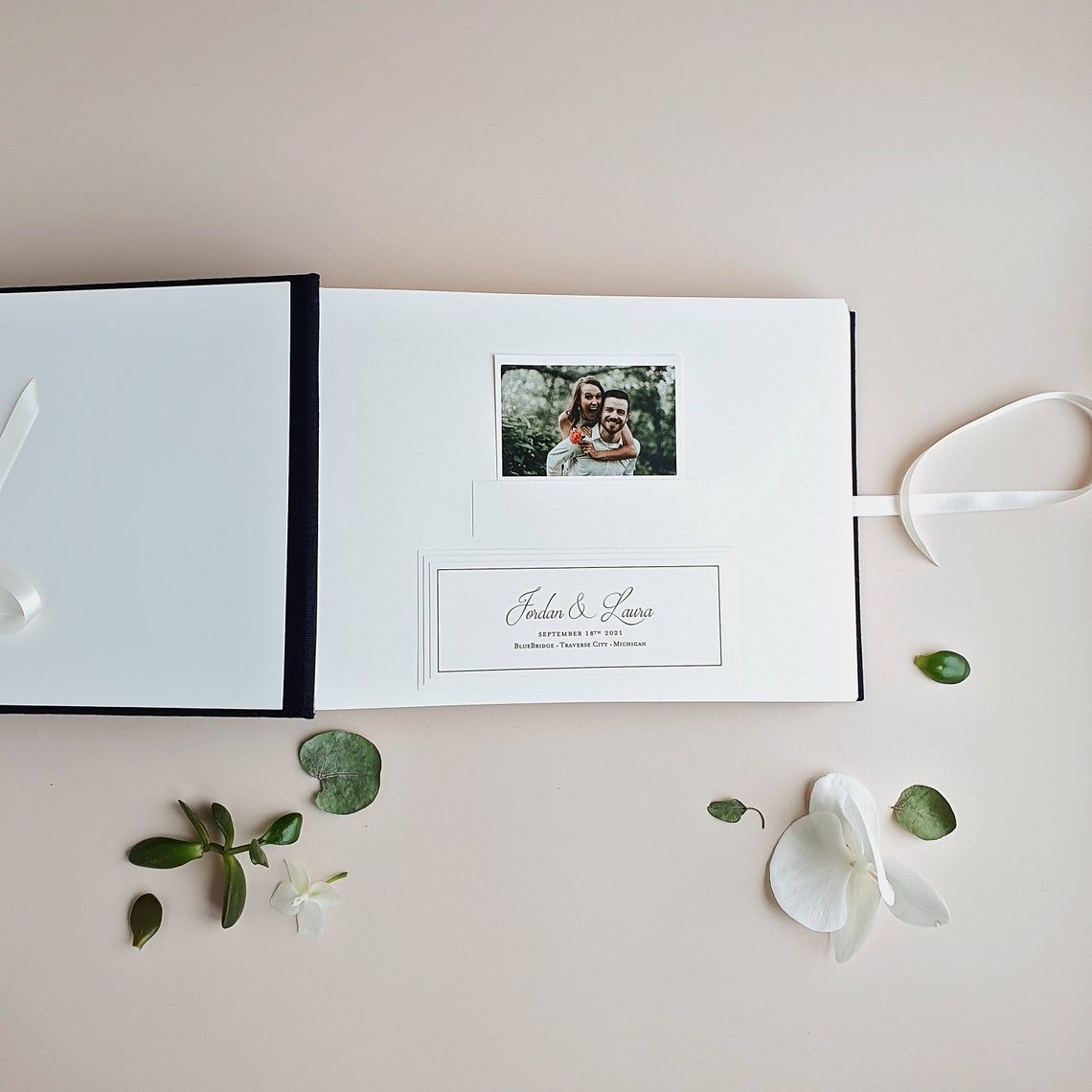Minimalist Linen Guest Book With Blank Pages or With Pockets - Etsy