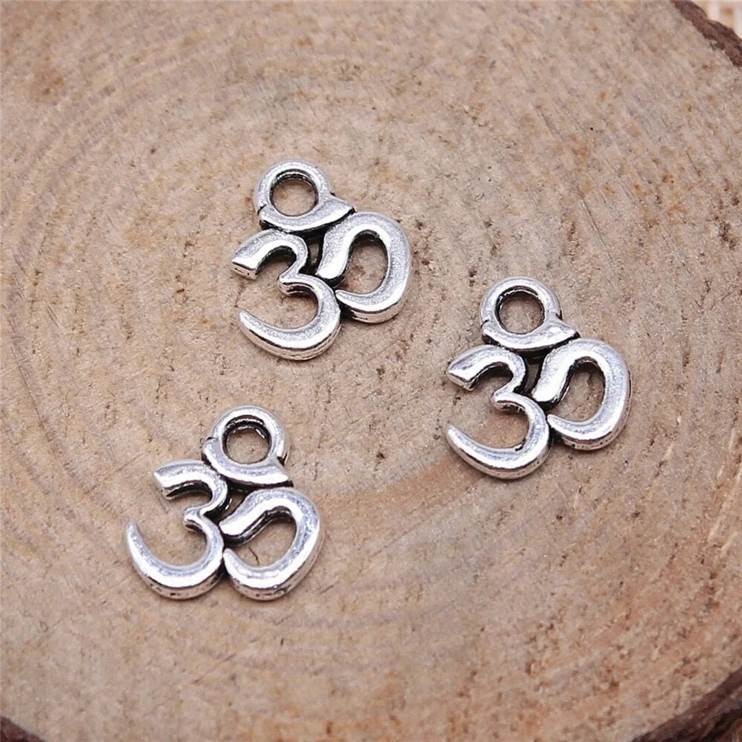 20 Silver OM Symbol Charms, 10x10mm, Antique Silver Tone (Q-106) - Etsy