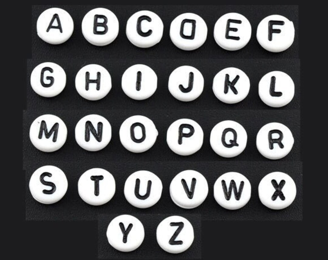 100/520 Pcs. Mixed White-black Flat Round Alphabet /letter Acrylic ...