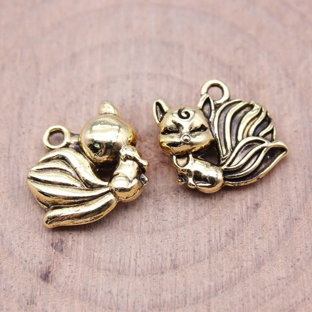 3 Gold Fox Charms, 2 Sided, 13x14mm, Antique Gold Tone (I-111) - Etsy
