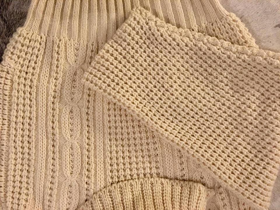 Perfect Cosy Knit Aran Wool Jumper/ Sweater - Etsy