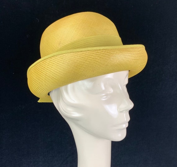 1980s Vintage Yellow Straw Hat by Hess Department Sto… - Gem