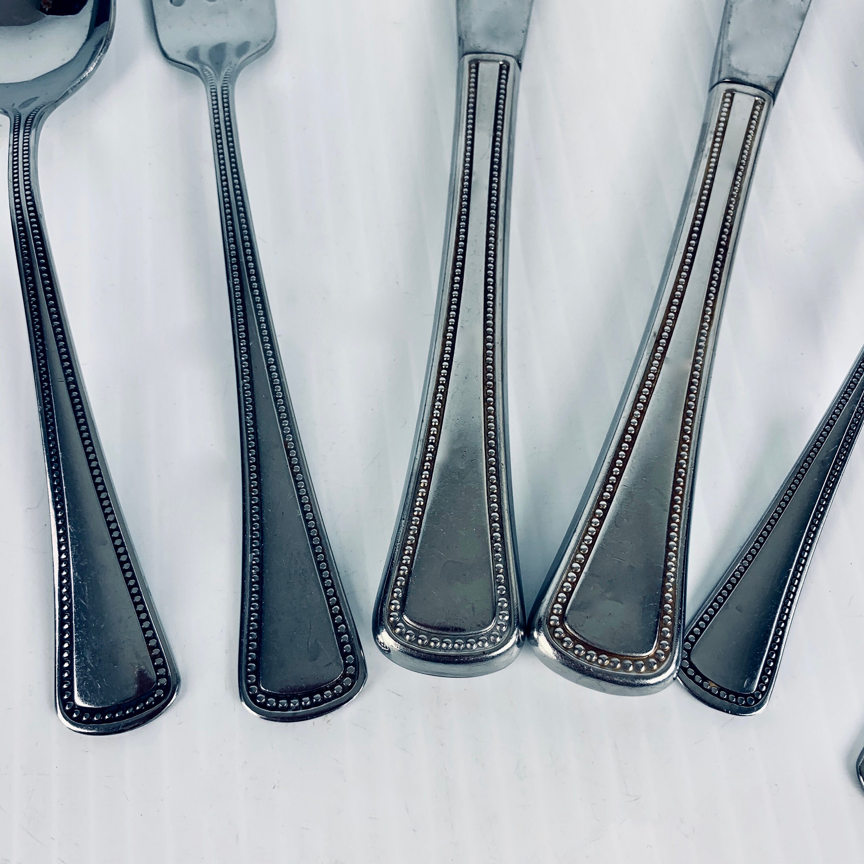 10 Pieces Oneida Needlepoint Beaded Artistry Stainless Steel - Etsy