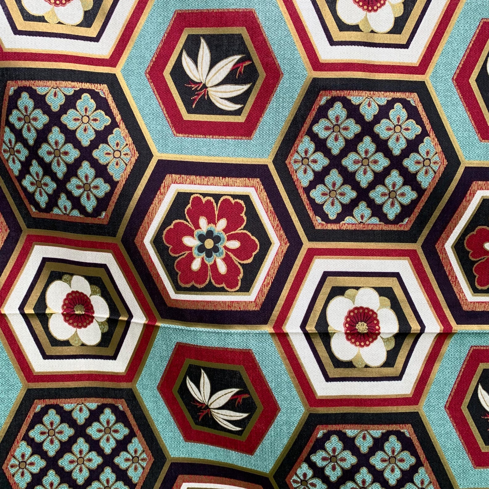 New Quilt Gate Fabric 2 Yards Cotton Japanese Floral in Hexagons Made ...
