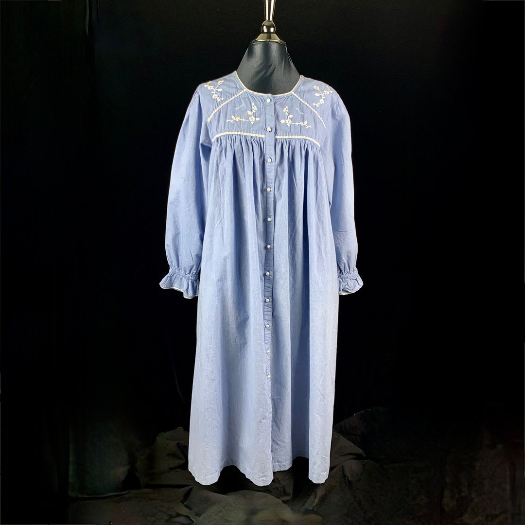 Gilligan and Omalley House Dress Size M Cotton Full Front Button Robe ...
