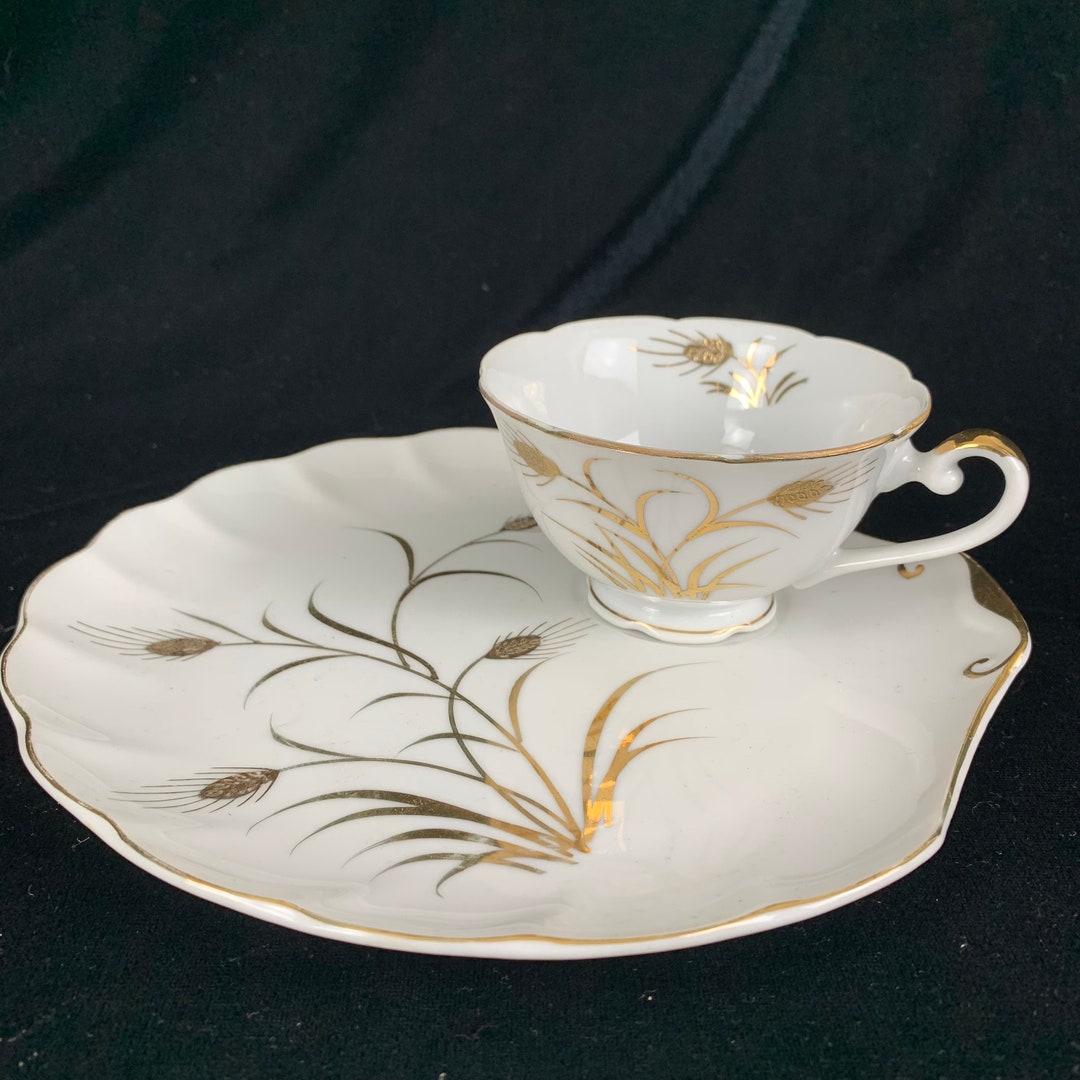 Vintage Lefton China Tennis Plate and Tea Cup Luncheon Set Wheat ...