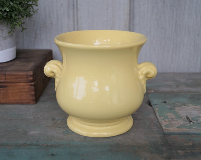 Abingdon Scroll Handle Urn Planter/vase - Etsy