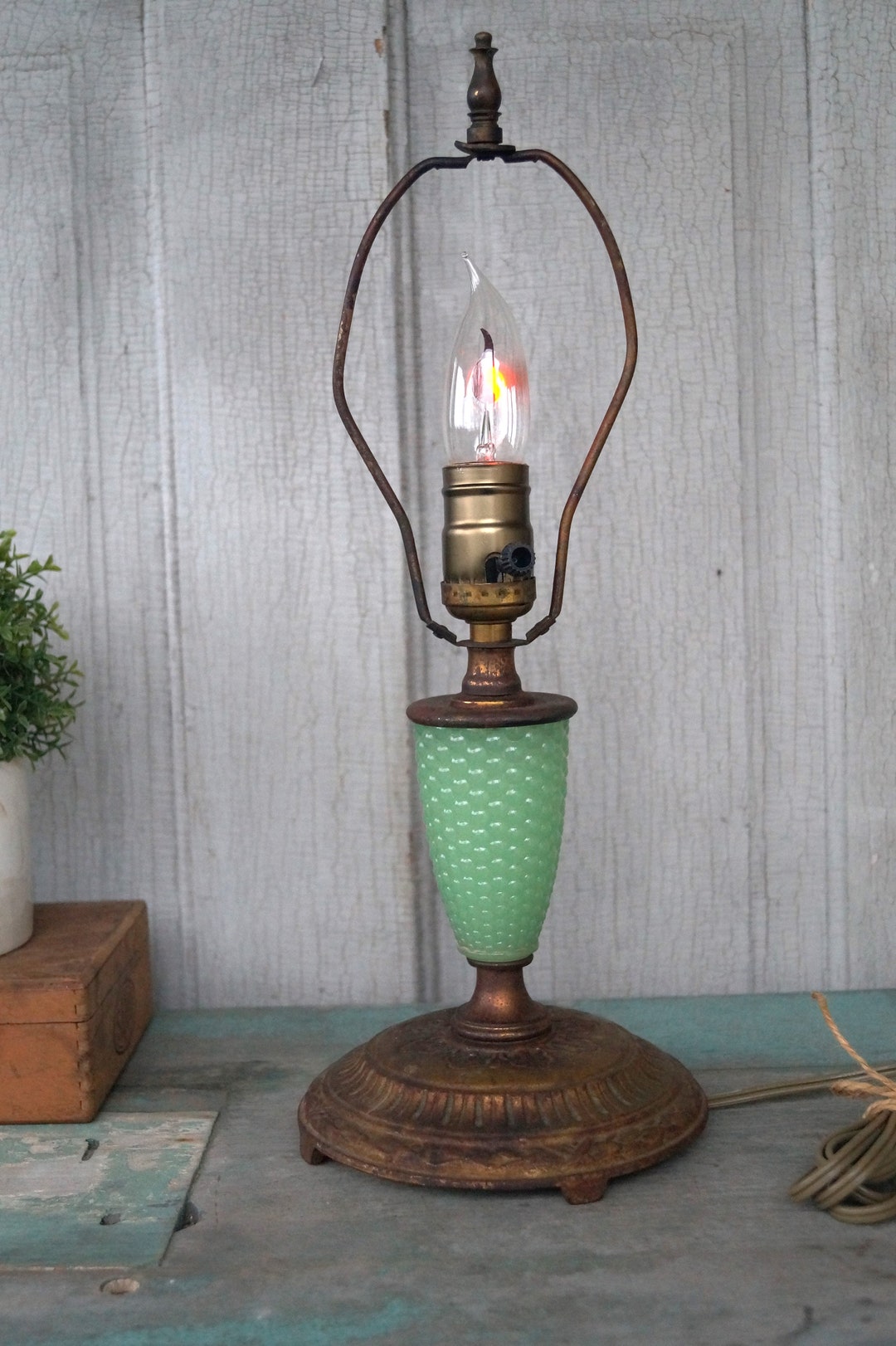Jadeite 1000 Eye Accent Lamp - Etsy