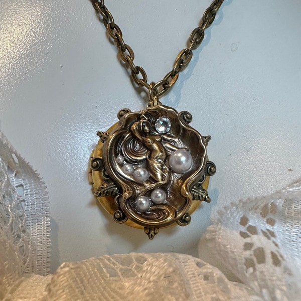 Mermaid Locket - Etsy