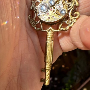 Gold Fancy Vintage Skeleton Key Steampunk Necklace, Gold Watch ...