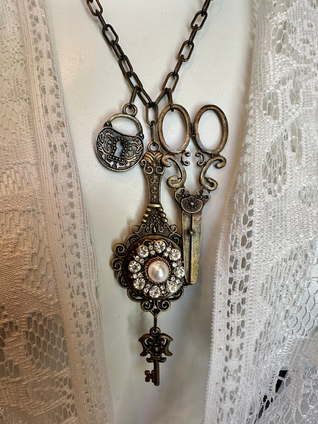 Hair Stylist Funky Boho Scissors Fancy Mirror Gift, Key, Lock, Scissors ...