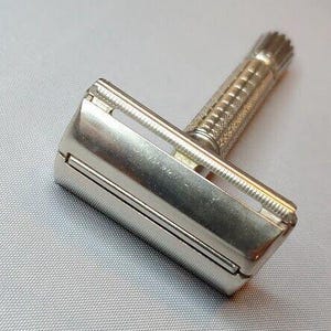 1961 Gillette G2 Safety Razor Flared Tip - Etsy