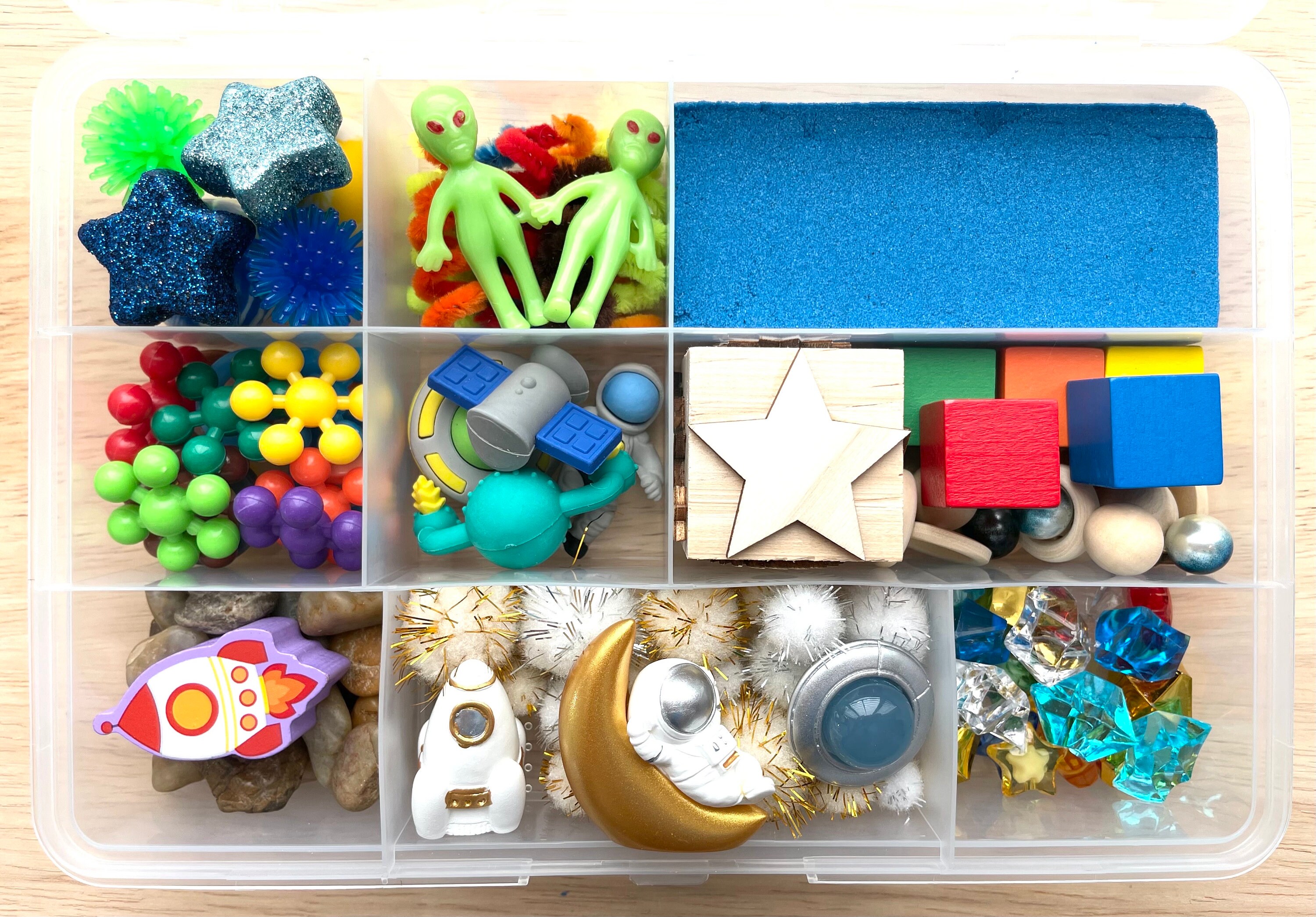 Space Kinetic Sand Kit, Astronaut Sensory Case - Etsy