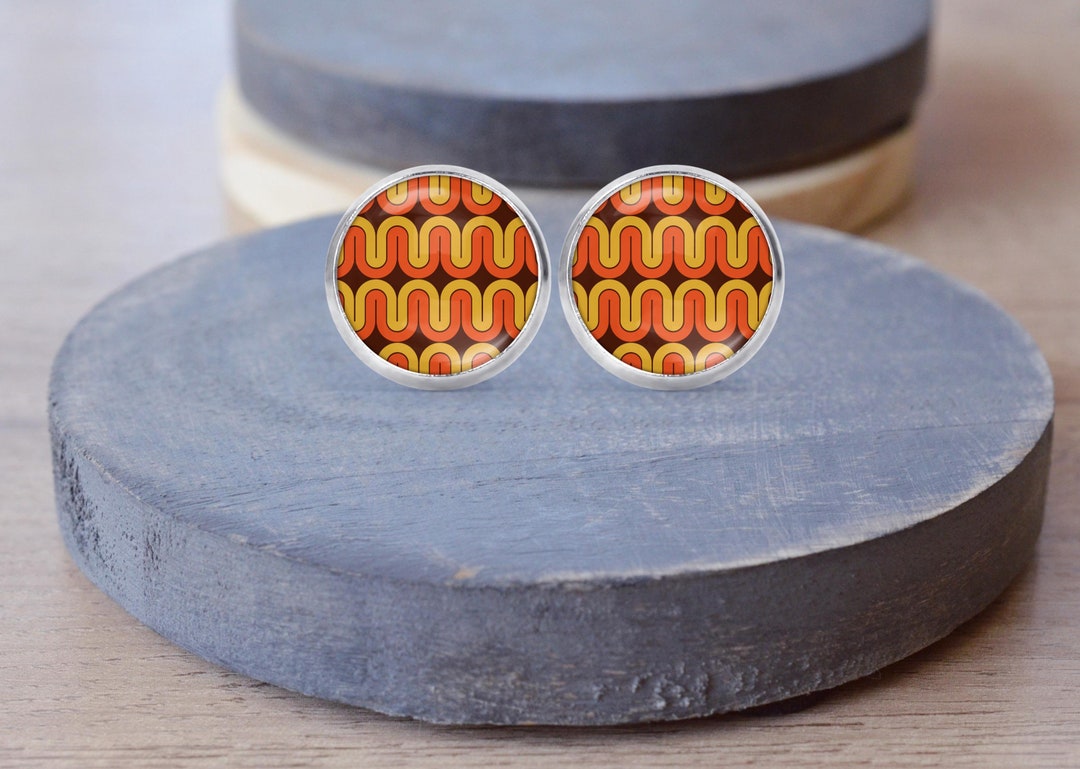 Retro Wavy Stripe Stud Earrings, 70s Necklace, Groovy Earrings, Mid ...