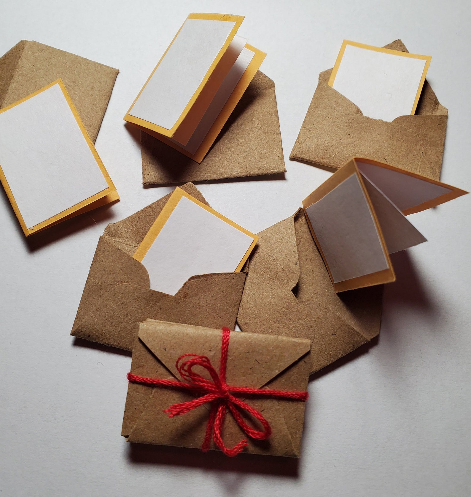 Notecards and Envelopes / Tiny Envelope With Blank Mini Notecard Insert ...