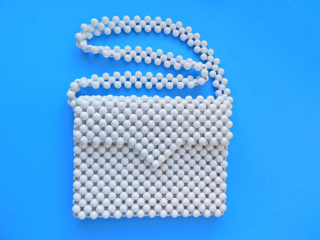 Vintage 60s 70s Mod White Beaded Purse Small, Round Plastic Beads With ...
