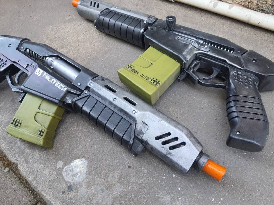 Cyberpunk 2077 Militech Crusher Replica - Etsy