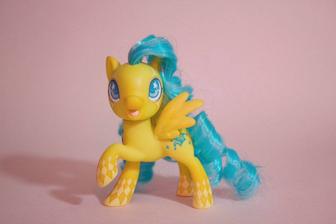 Custom My Little Pony: Circus OC Jaunty Mcgee - Etsy