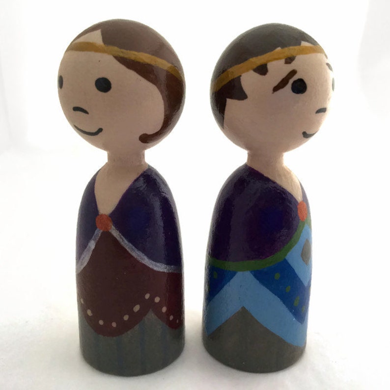 Wooden Finger Puppets - King and Queen - Peg Doll Puppets -ready to ...