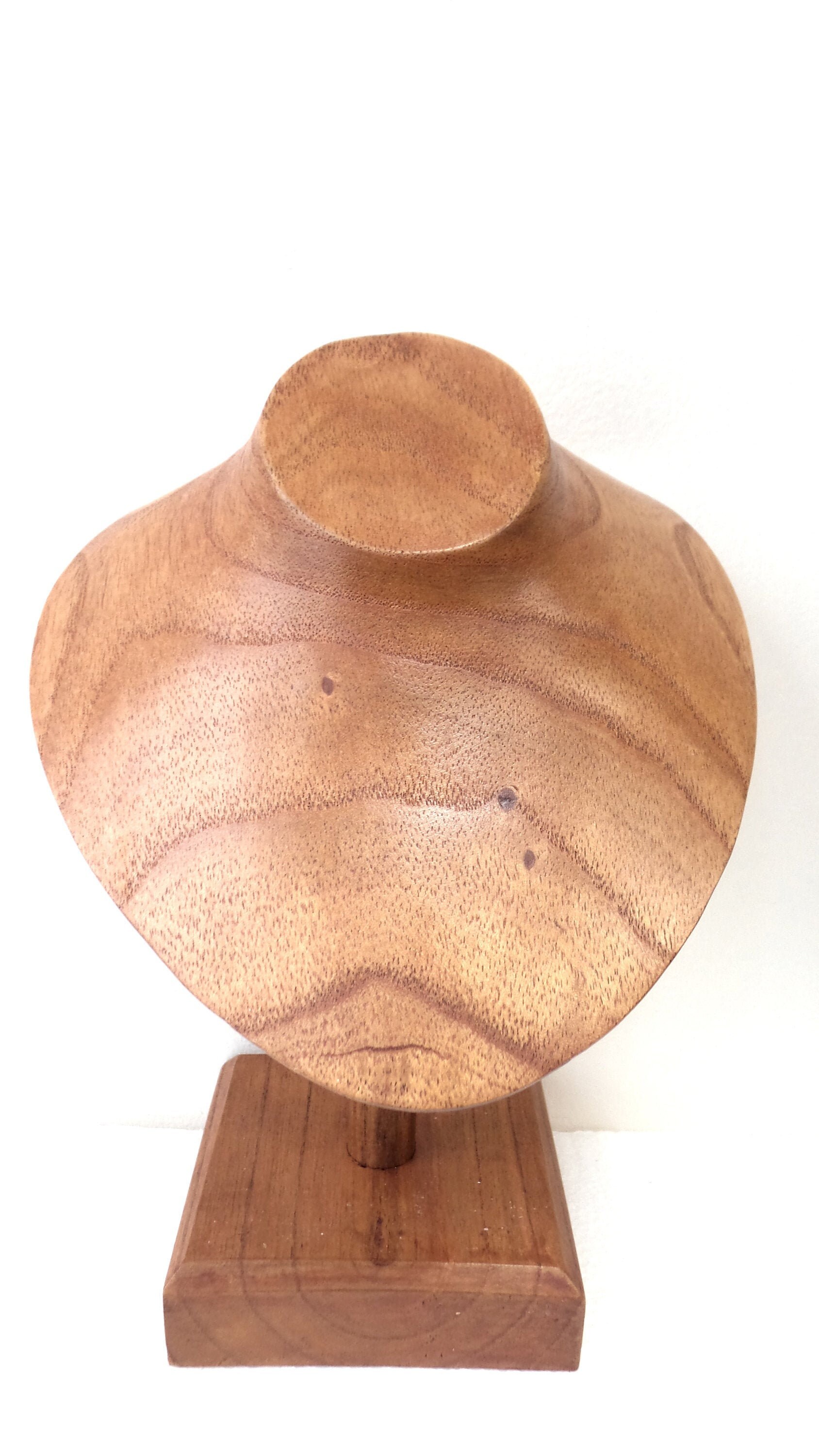 Oval Shap Wood Necklace Display - Etsy