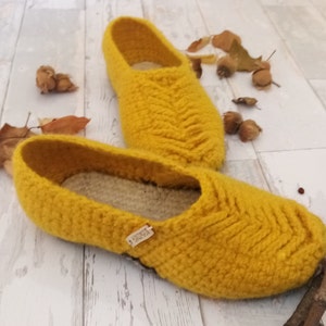 Crochet Herringbone Slippers * Pdf File Pattern * DIY House Shoes - Etsy