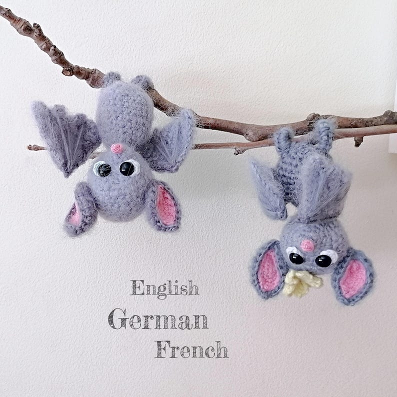 Crochet Bat Pattern PDF: Amigurumi Halloween Hanging Decoration - Etsy