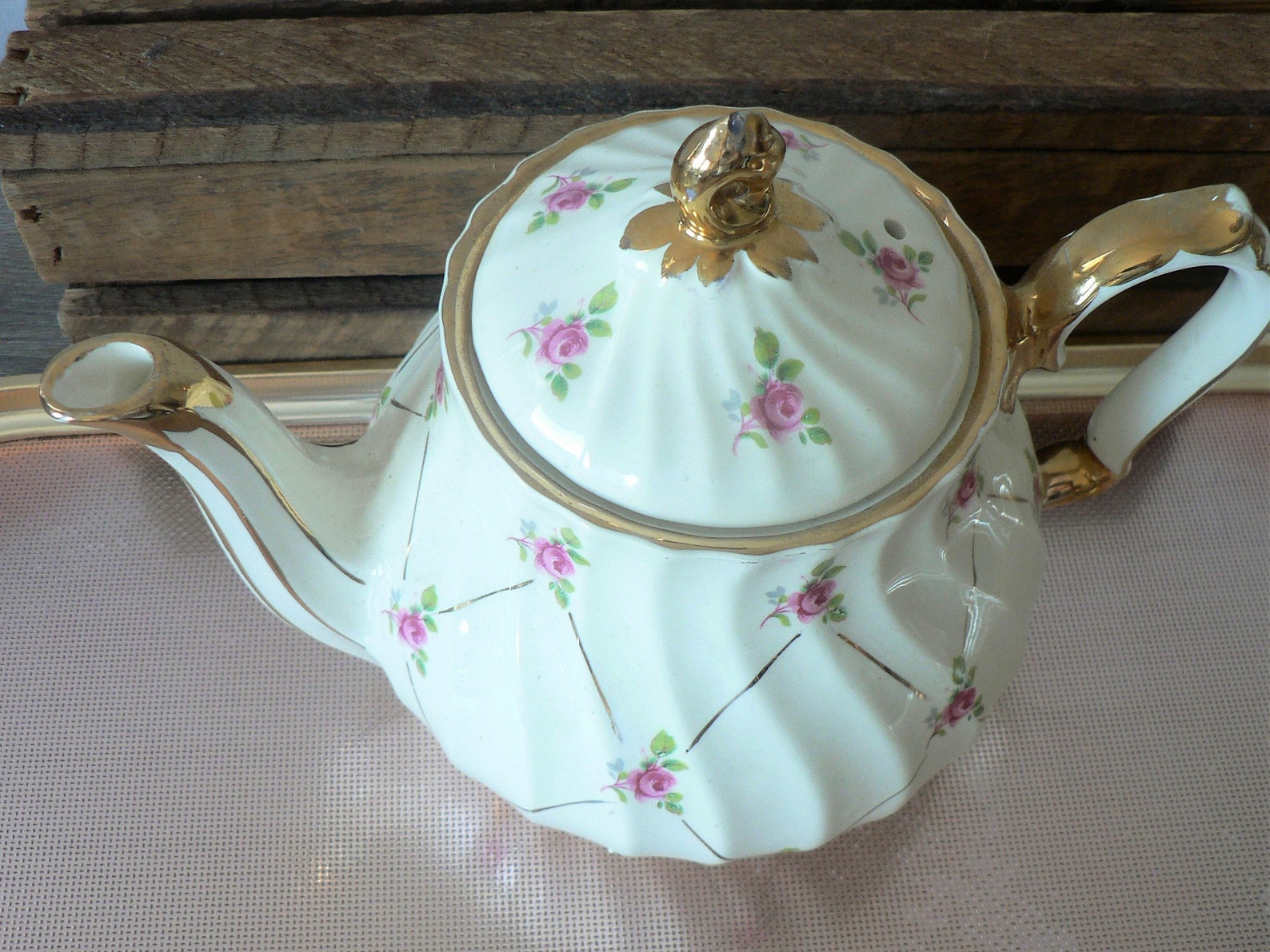 Vintage Sadler Cream Teapot With Pink Rosebuds and Gold - Etsy