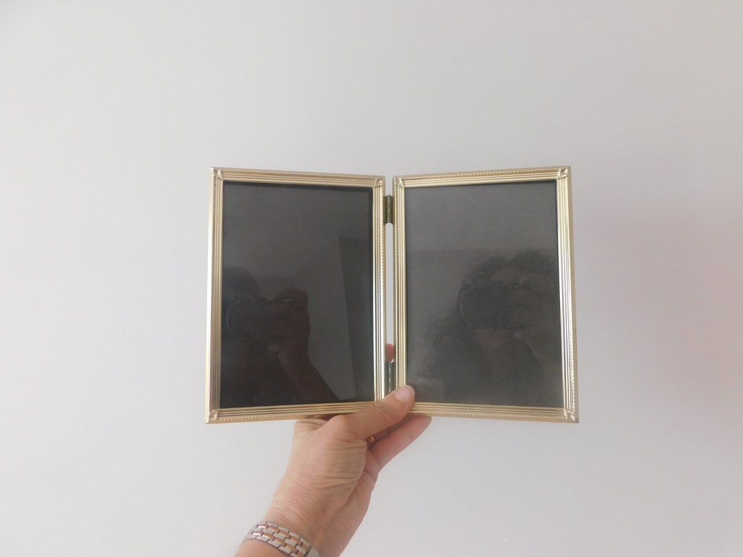 5 X 7 Gold Metal Bifold Frame - Etsy