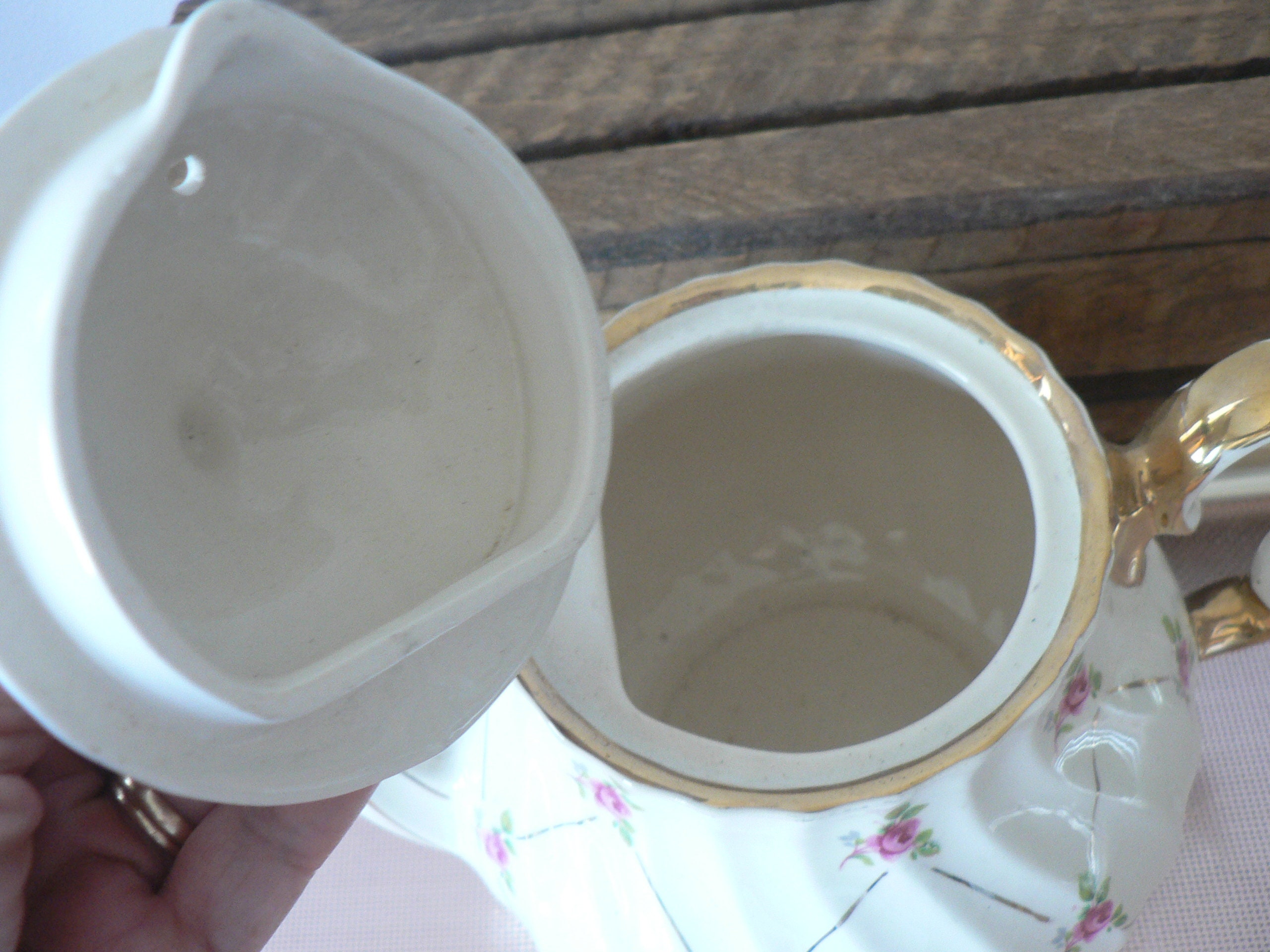 Vintage Sadler Cream Teapot With Pink Rosebuds and Gold - Etsy