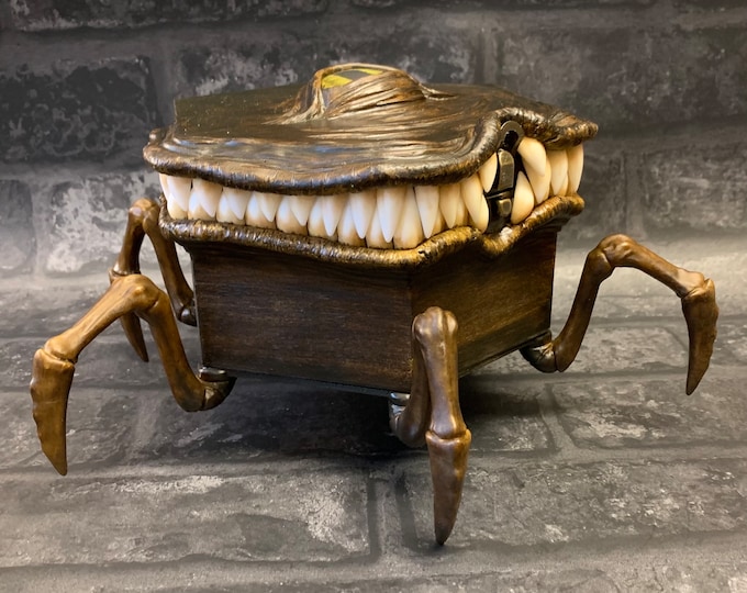 Spider Mimic Chest. Dice Box Fantasy Monster D&D Gaming Storage Trinket ...