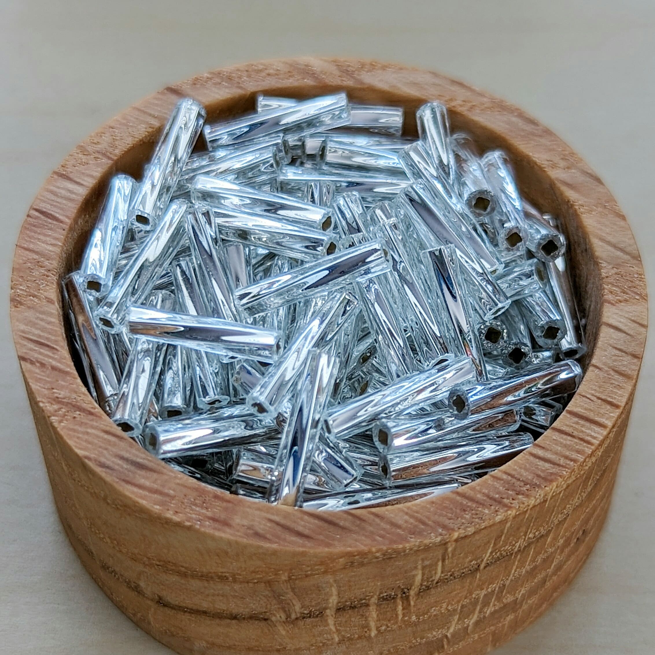 2.7mm X 12mm Twisted Bugle Beads S/L Crystal 10 Grams - Etsy