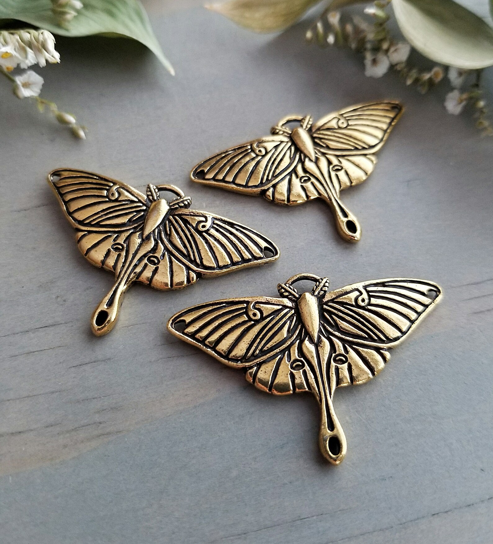 Luna Moth Link Gold 2 Pieces 4 Holes 39.4mm - Etsy