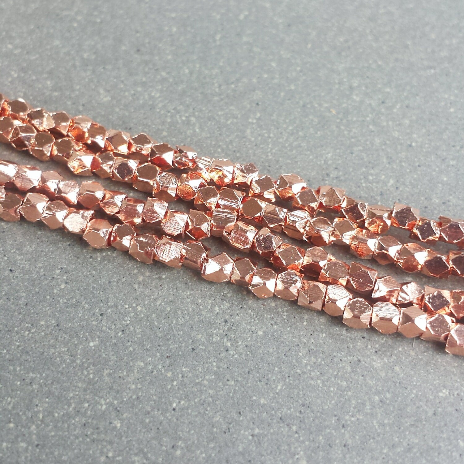 Copper - 2-2.5mm Faceted Metal Beads - Cornerless Cubes - Shiny Copper ...