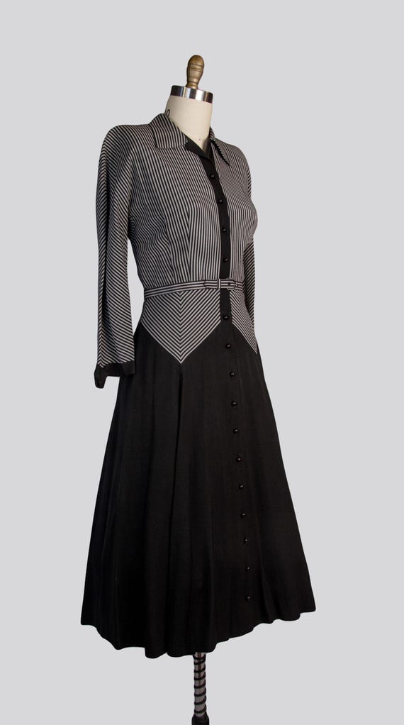 1940s Vintage Jon Michael Originals Black and Grey Lo… - Gem