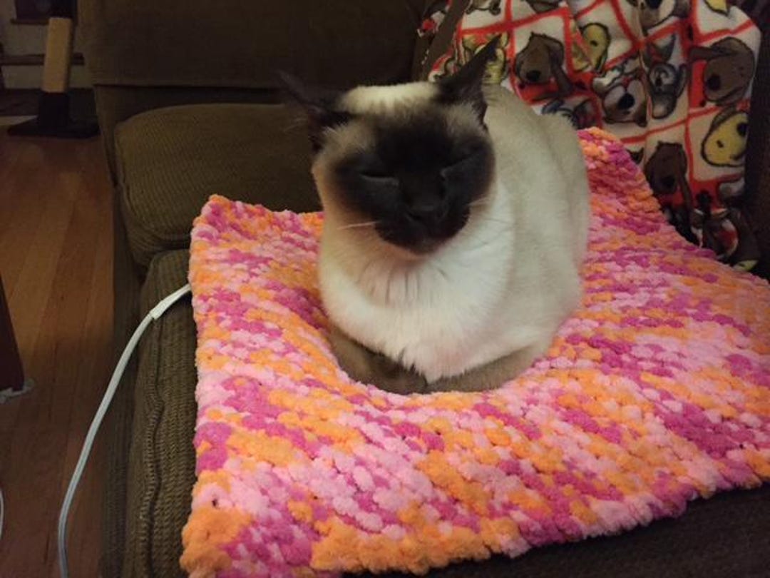 Comfy Critter Mat - Etsy
