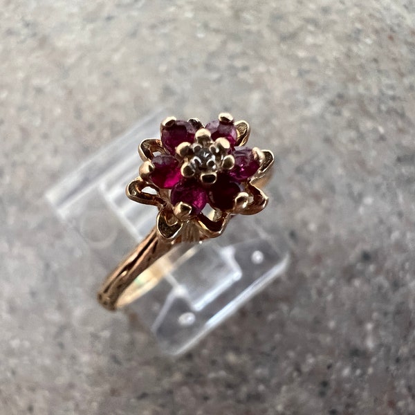 Vintage Gold Tulip Ring - Etsy