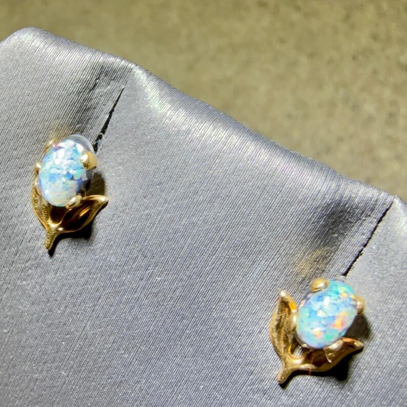 Vintage 14K Yellow Gold Blue Opal Flower Earrings - Etsy