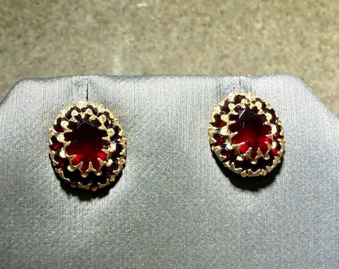 Vintage 14K Yellow Gold Garnet Cluster Earrings - Etsy