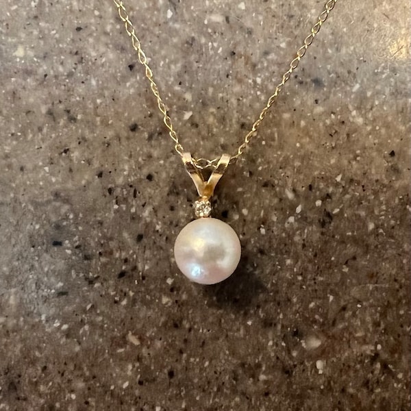 Gold Diamond and Pearl Pendant Necklace - Etsy
