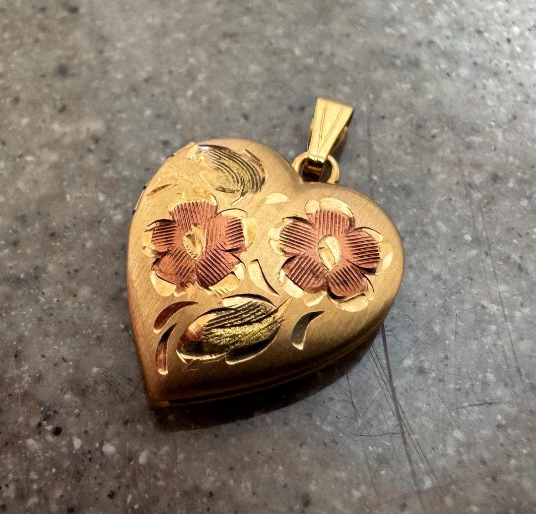 Vintage 14K Yellow Gold Floral Heart Locket Pendant - Etsy