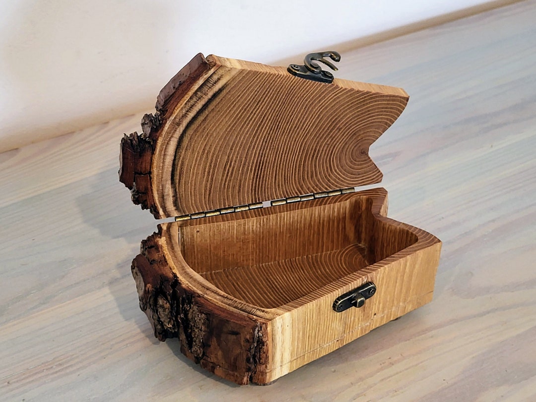 Recycled Wood, Acacia Robinia Trinkets, Memory Box, Log Box With a Lid ...